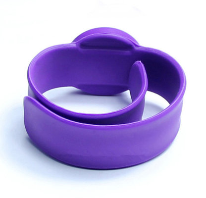 Noctilucous Silicone UHF RFID Chip Wristband Long Range For Amusement Park