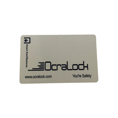 Popular Selling Fudan 1k Chip Security Access Rfid PVC Chip Credit Plastic Hotel Key Cards For Personal Protection