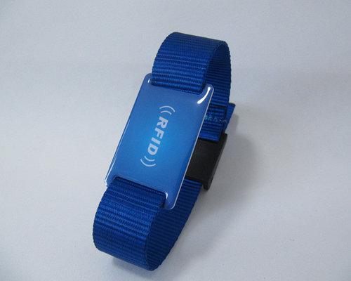 Shenzhen Manufacturer Low Cost Nylon PVC Access Control Long Range Rfid Wristbands Lf / Hf Rfid Wristbands For Events